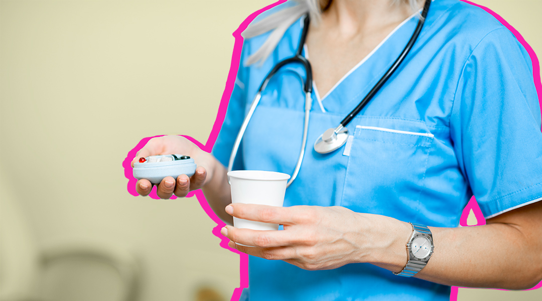 Enfermería y Pacientes VIH/SIDA: Cuidados que Cambian Vidas - AHF Colombia